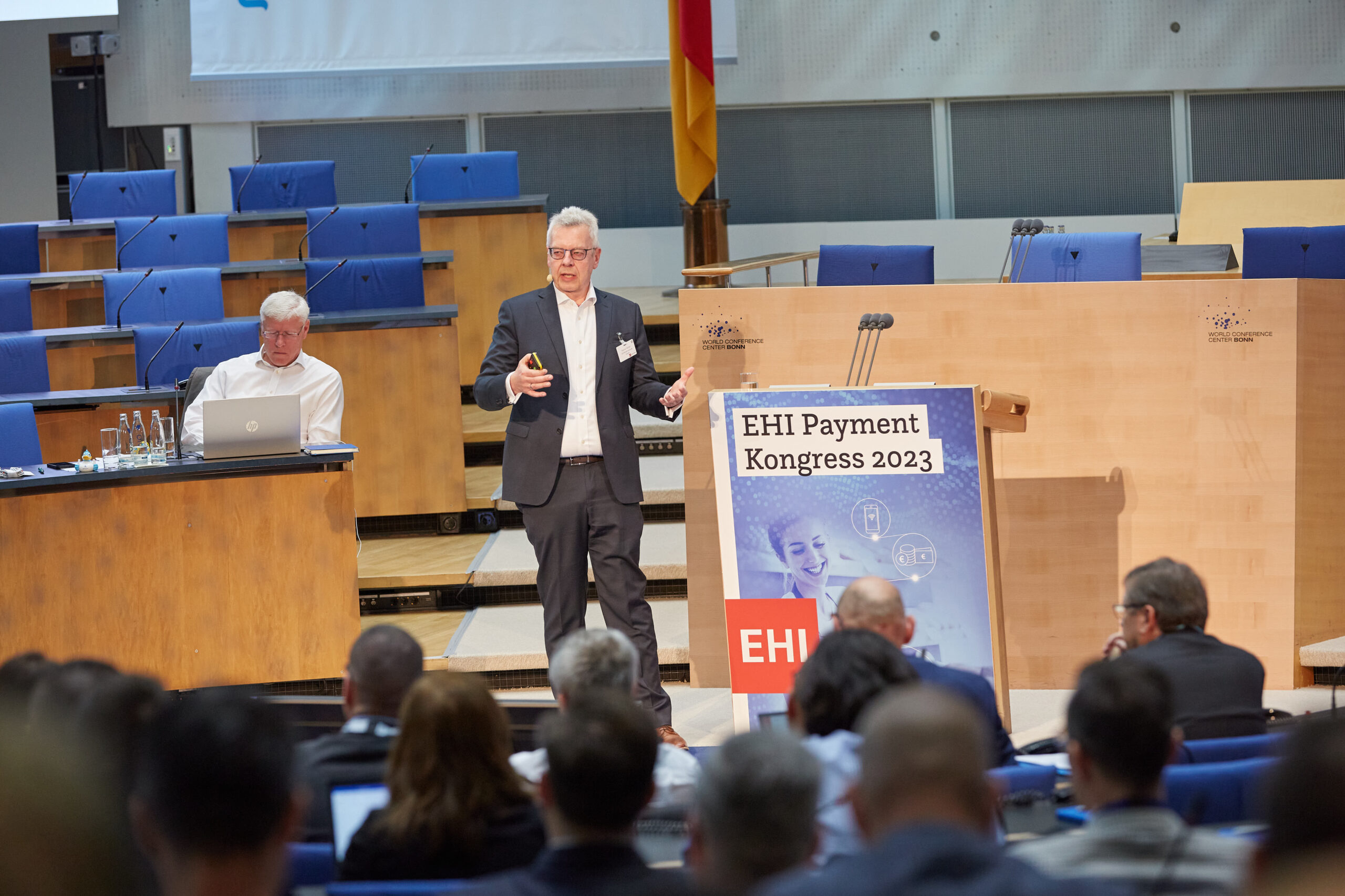 Große Kulisse beim EHI Payment Kongress 2023 - EHI Retail Institute