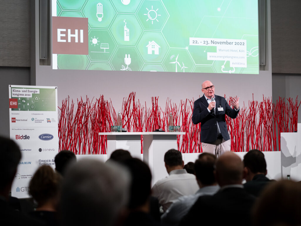 Energie-Expertise auf dem Podium - EHI Retail Institute
